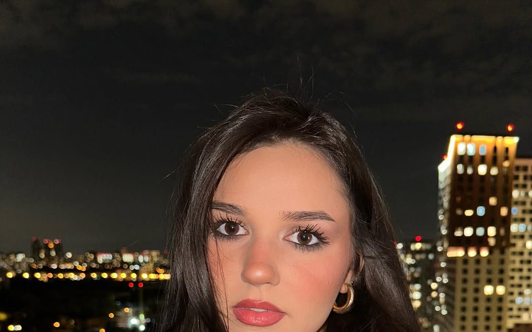 Eva Miller miller.ev 20 - ColorMusic