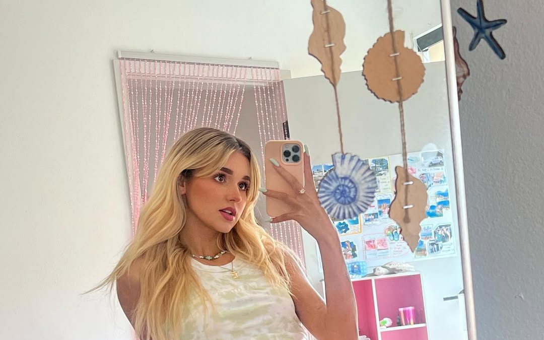 Eva Miller miller.ev 7 - ColorMusic