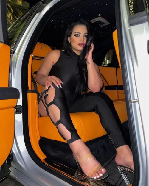 Nadia Khar: Pack de fotos