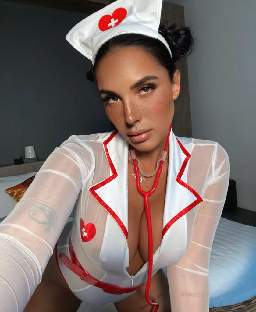 Jamila Kream luce demasiado sexy en sesión de fotos - ColorMusic