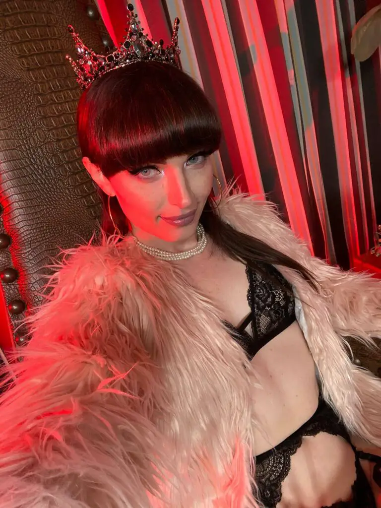 Natalie Mars - Model Trans6 - ColorMusic