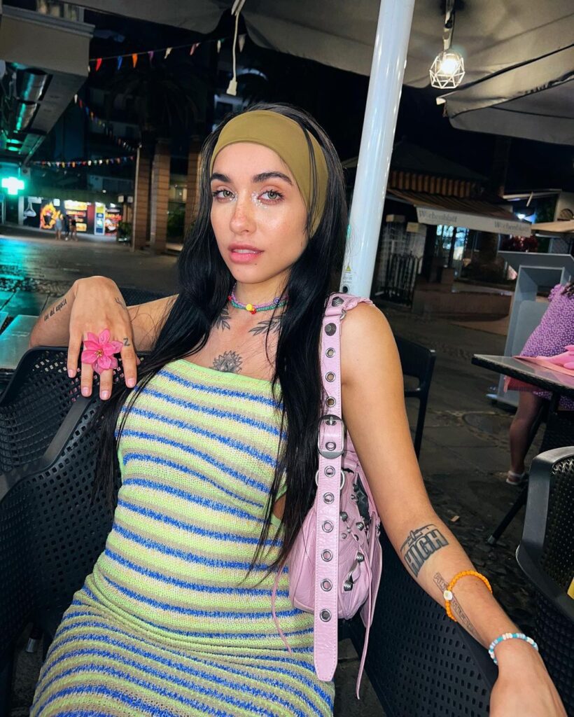 María Becerra - Biografía, Videos, TOur 39 - ColorMusic