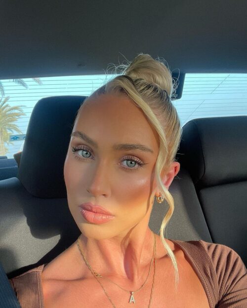 Modelo abs.benson37 - ColorMusic