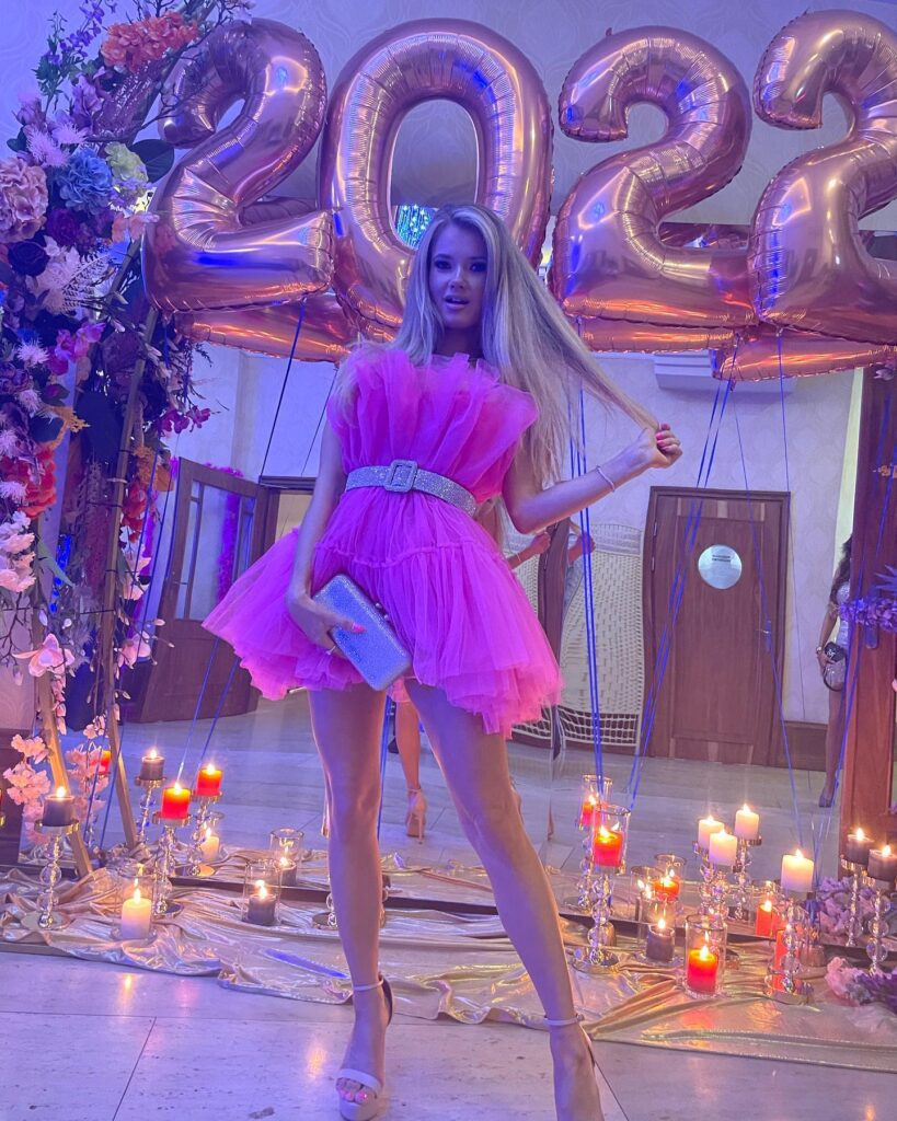 Monika Mandrela modelo polaca - 281 - ColorMusic