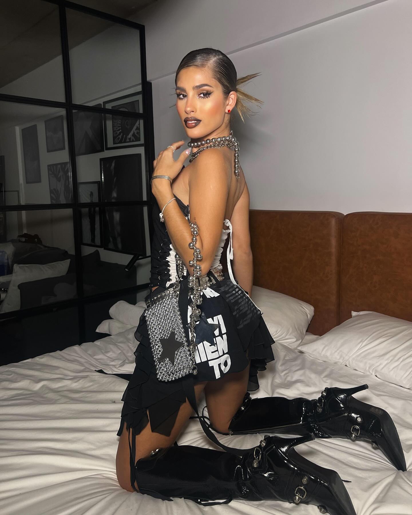 Galería de fotos de Julieta Poggio - ColorMusic