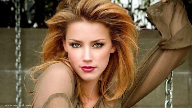 Amber Heard 2 - ColorMusic