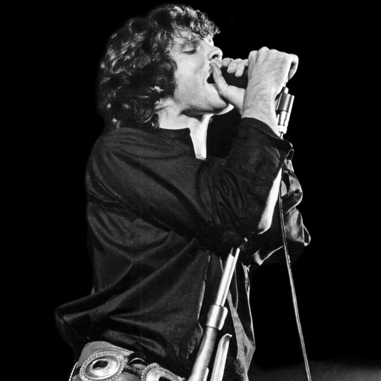 Jim Morrison en concierto: la energía del líder de The Doors - ColorMusic