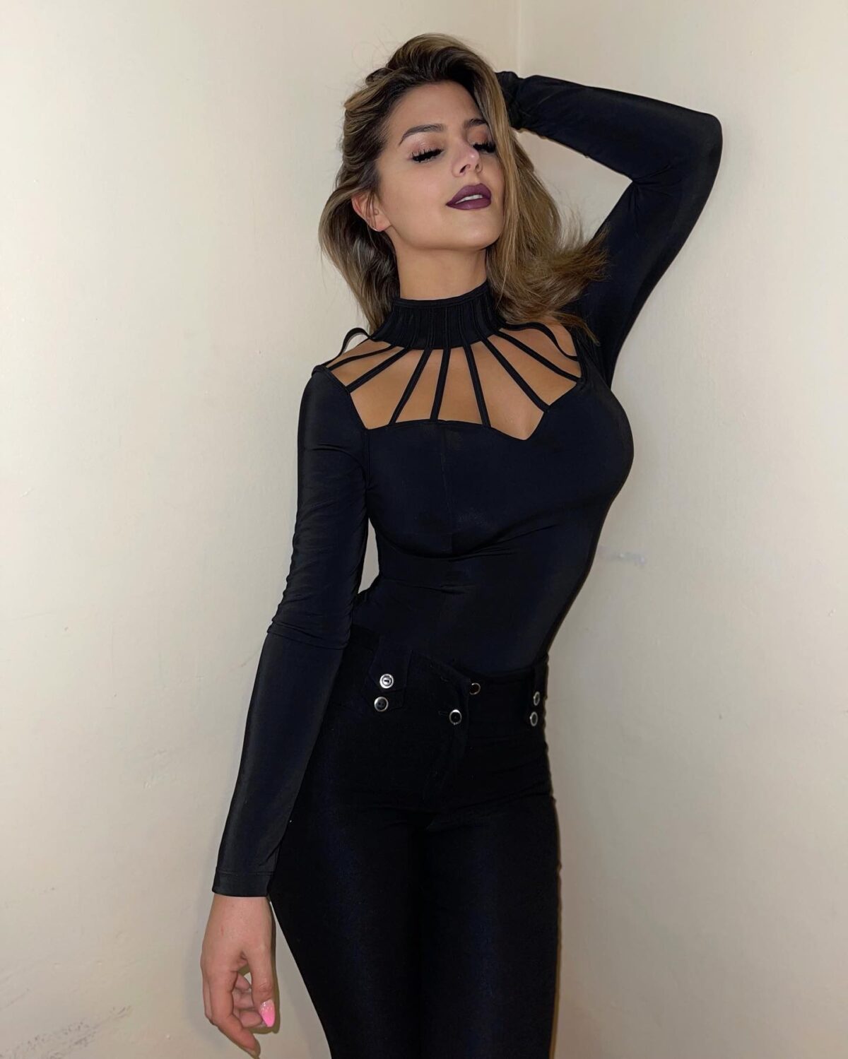 modelo chilena sofialeonart 48 - ColorMusic