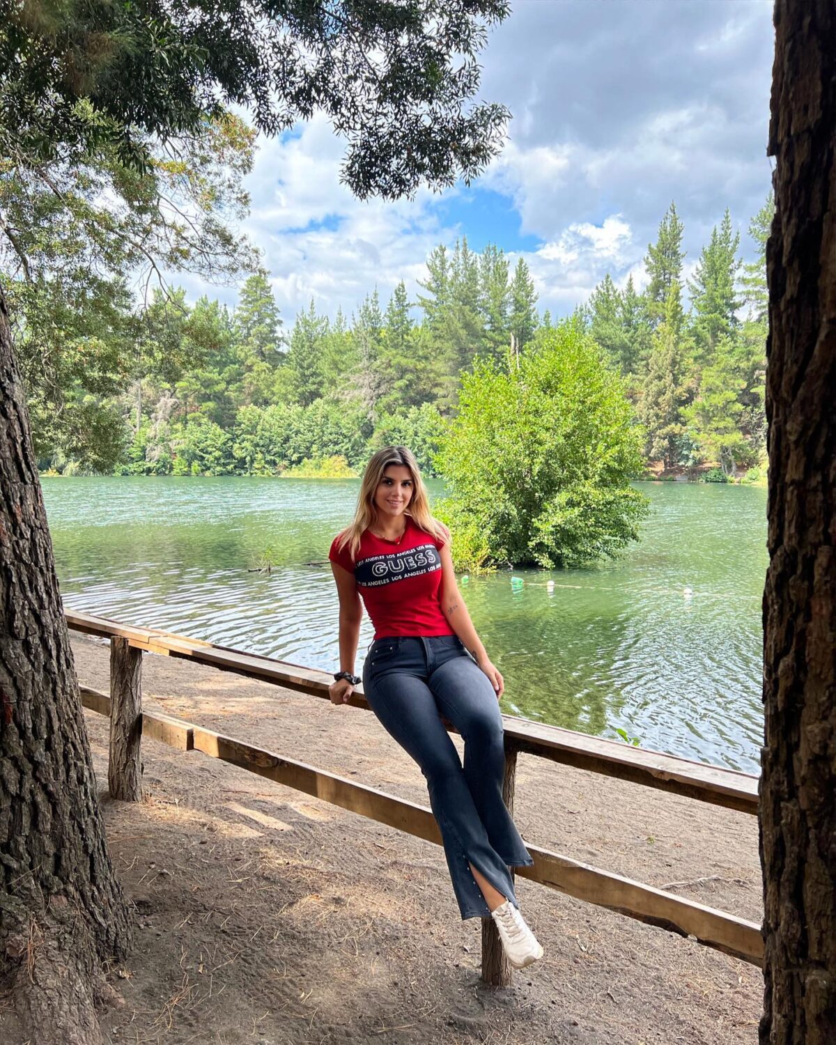 modelo chilena sofialeonart 93 - ColorMusic